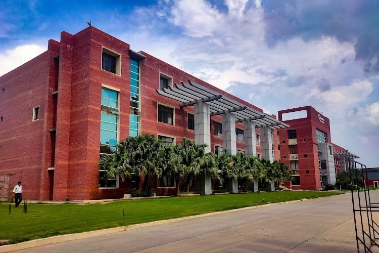 Quantum University Admission 2024: Courses Offered, Admission Dates ...